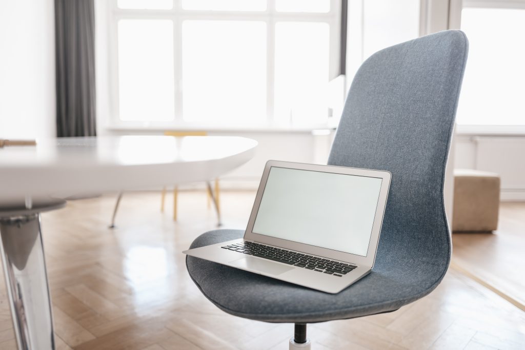 How to Choose the Best Chair for Working from Home - LTHEME